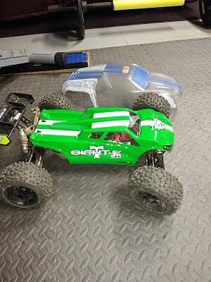 Duratrax Polycarb Spray, Rally Green, 4.5 oz | Horizon Hobby