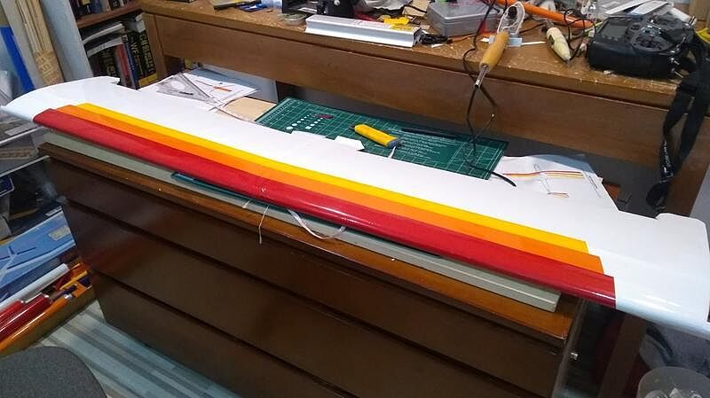 Top Flite MonoKote True Red 6' | Tower Hobbies