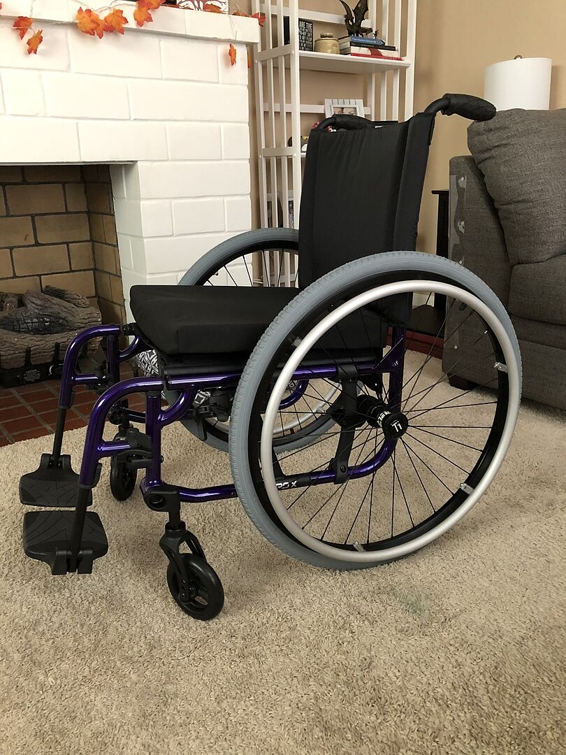TiLite Aero X Folding Ultralight Wheelchair | 1800wheelchair.com