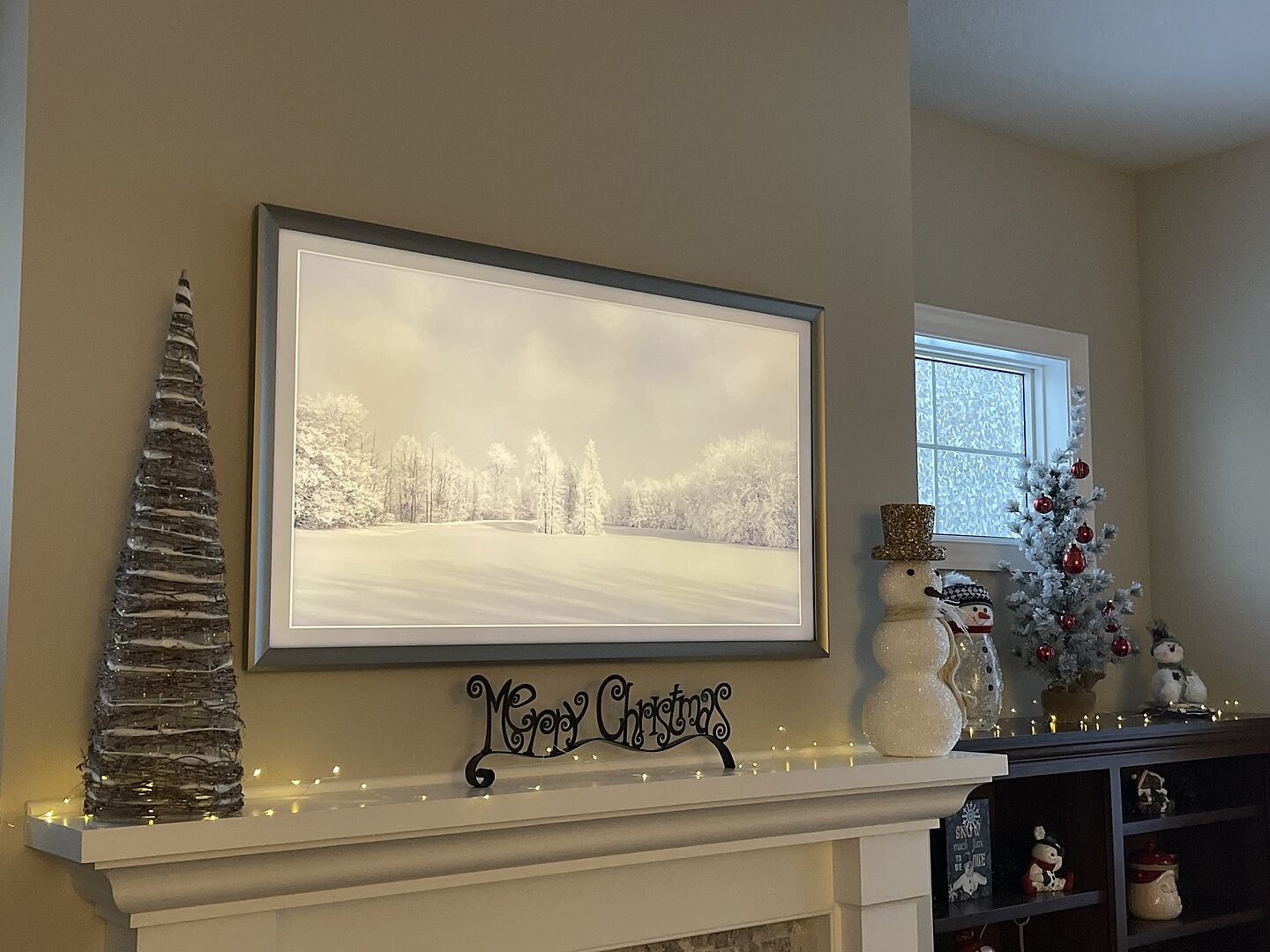 Accessories - Deco TV Frames
