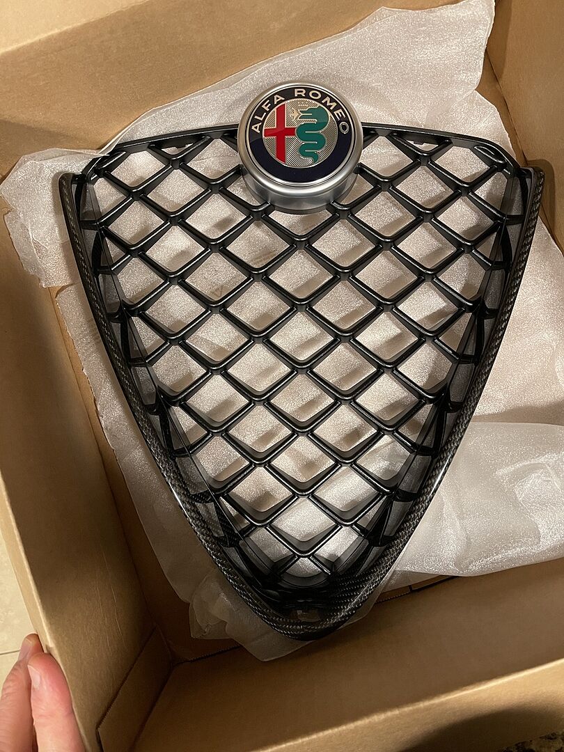 Buy Alfa Romeo Official Alfa Romeo Gear Online | Alfa Online Parts