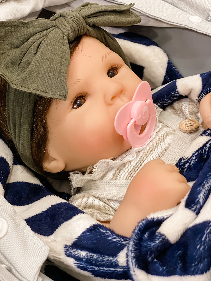 Paradise Galleries Realistic Baby Doll Tall Dreams Ensemble, 19"