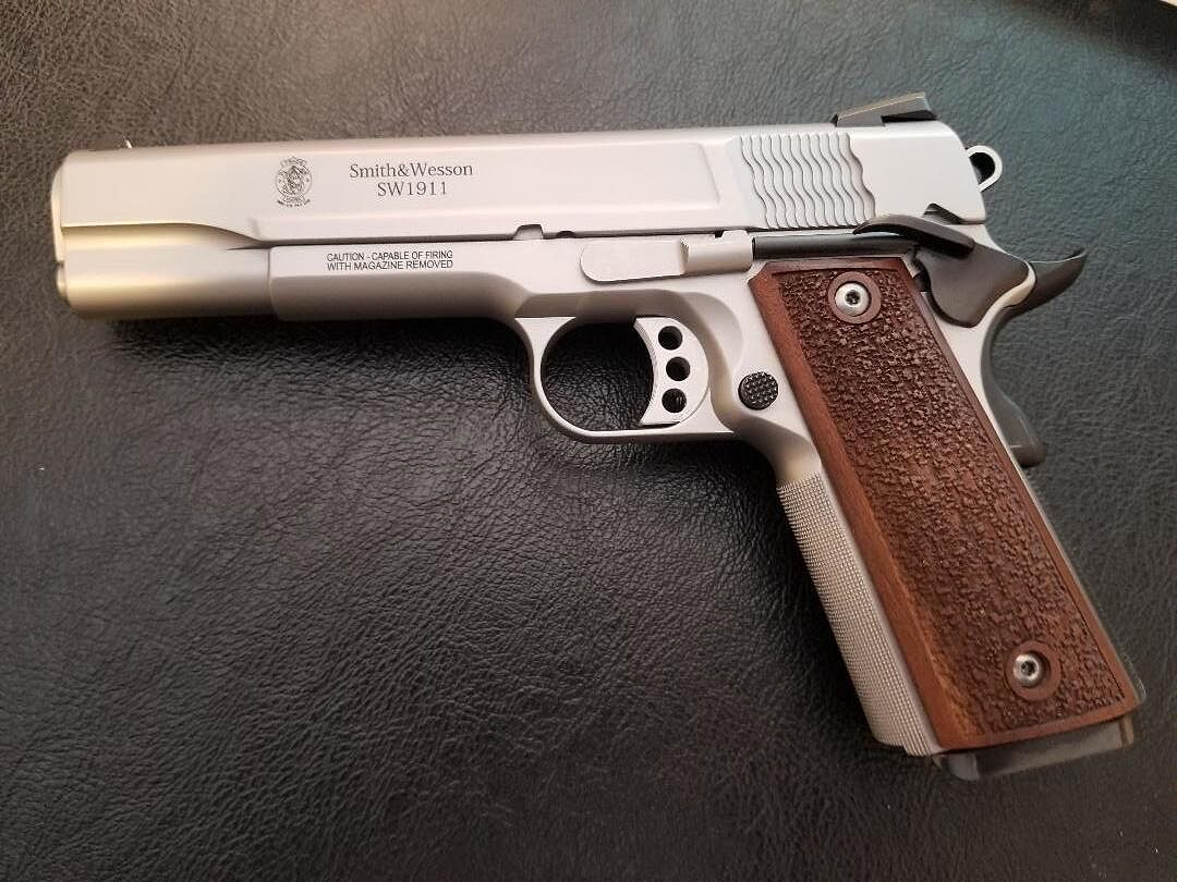 Heart of Fire Church: A God loving, gun loving, patriotic place of ...