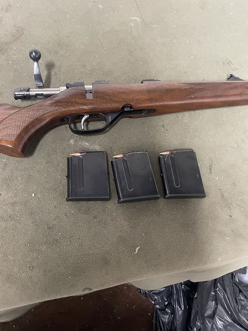 You have to see this great WWII gun chest made from scratch (10 PHOTOS ...