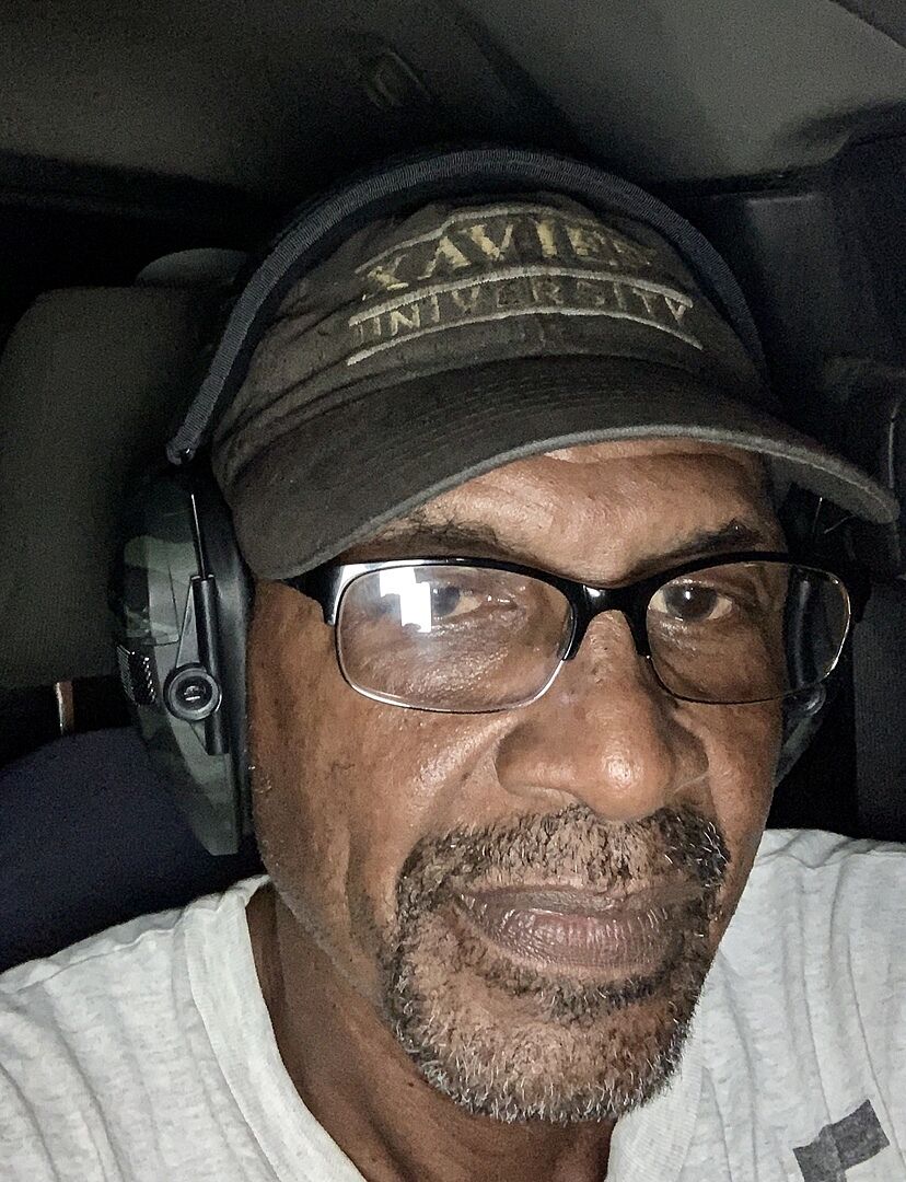 Walker's Razor Slim Shooter Folding Electronic Muff--Camo Grey