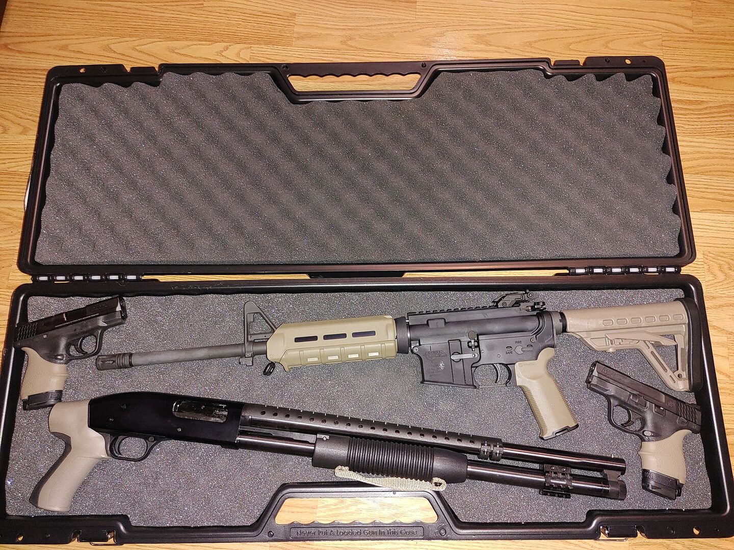 About Us - Easy, Local, Supportive :: Guns.com