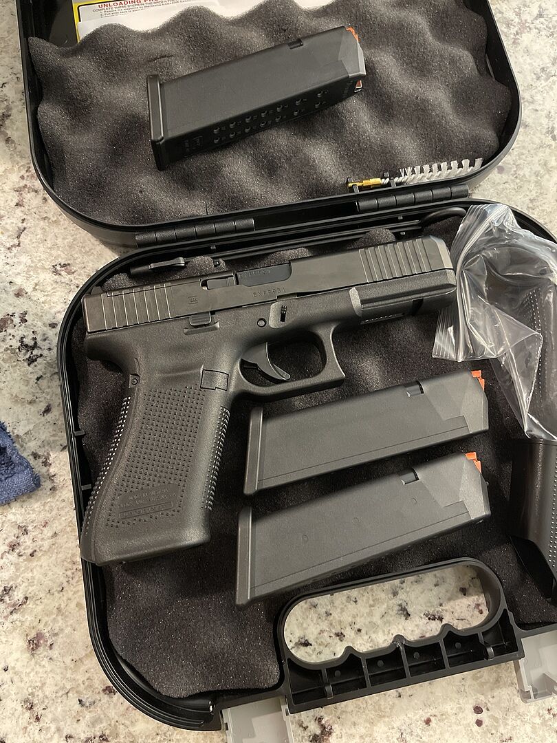 Glock G17 Gen 5 Mos Fs - Upc: 764503030796 :: Guns.com