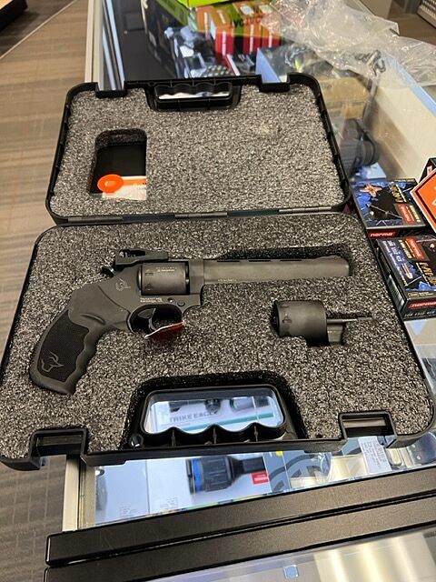 Taurus 992 Tracker - For Sale - New :: Guns.com