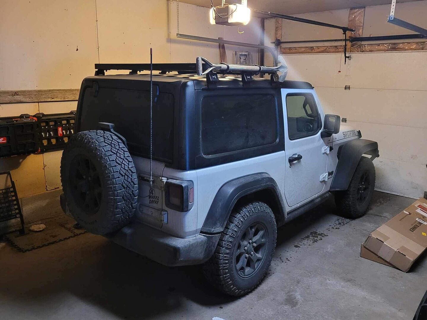 Jeep Wrangler JL 2 Door (2018-Current) Slimline II 1/2 Roof Rack Kit