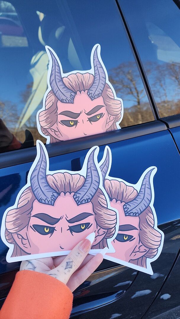 Durable Custom Permanent Die-Cut Singles for Your Stickers