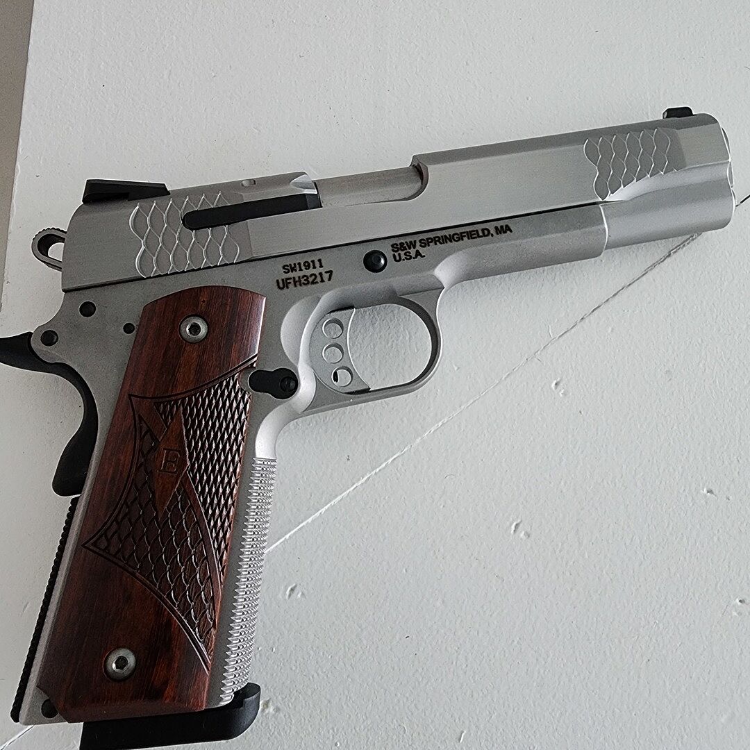 Smith & Wesson Sw1911 E Series - For Sale - New :: Guns.com