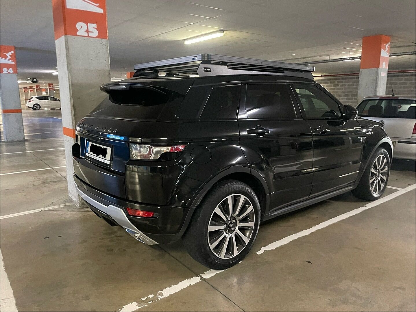 Land Rover Range Rover Evoque Roof Racks