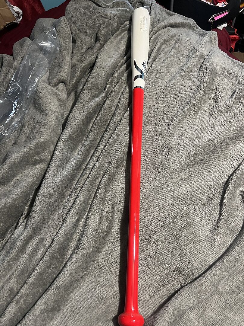 Custom Fungo - Victus Sports