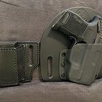 CrossBreed® Holsters Mini Pac Mat Magazine Carrier
