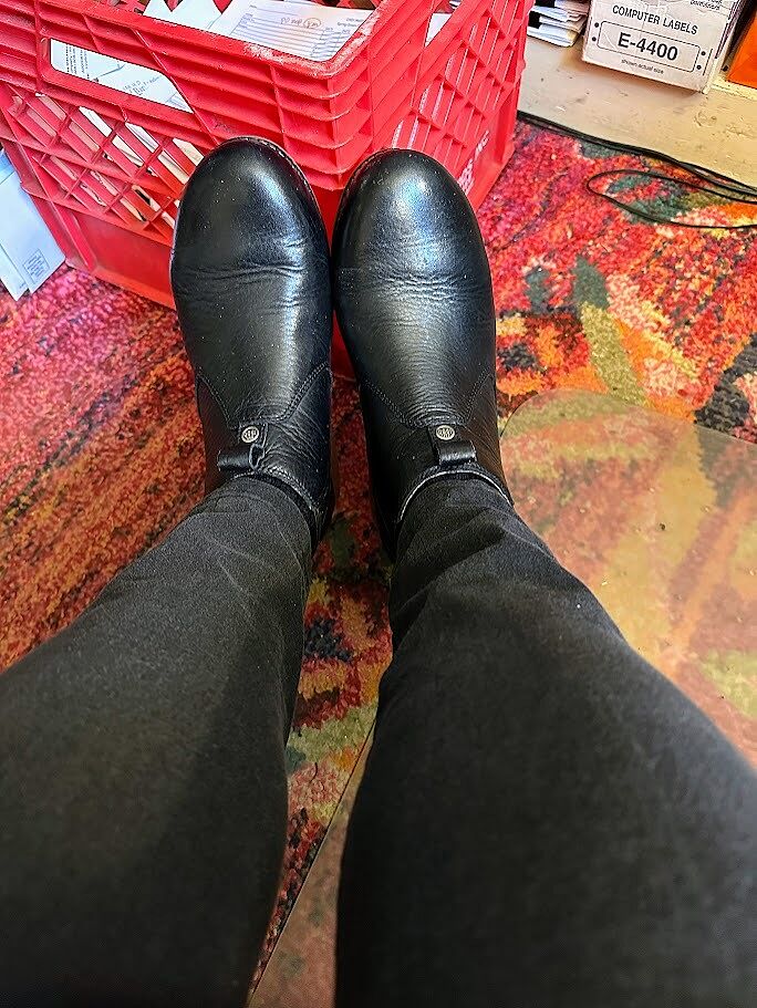 Michele Tan Waxy Brush Off – Dansko