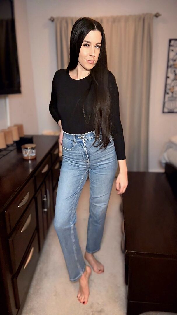 Tummy Shaping 90s Straight Leg Jeans - Stretch Denim | SPANX