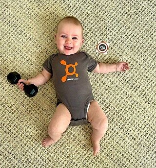 BUFF BABY - Dumbbell Rattle – Genuine Fred