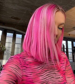 THE BIG PINK SEMI PERMANENT HAIR COLOUR DYE | BLEACH LONDON | Bleach London