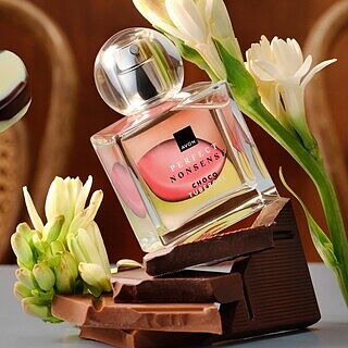 Rujuri de Buze profesionale | Comanda Online | AVON