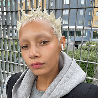 Bleach London Total Bleach Kit | Salon Standard Permanent Bleach ...