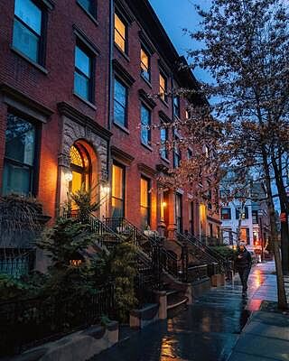 St. George Towers Residence | EHS Educational Housing Services